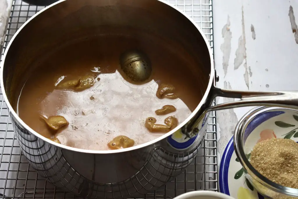 Homemade Chai Tea - Easy, Yummy, and Healthy | HomeNaturallyMade