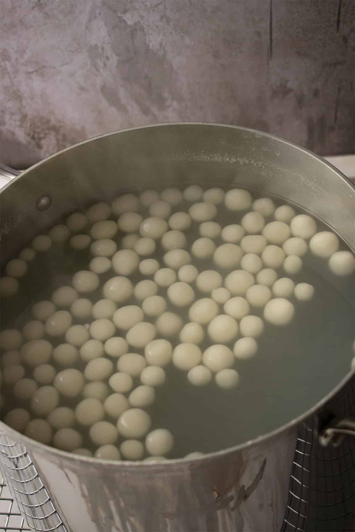 Red Bean Mochi Soup {红豆圆子汤} - HomeNaturallyMade