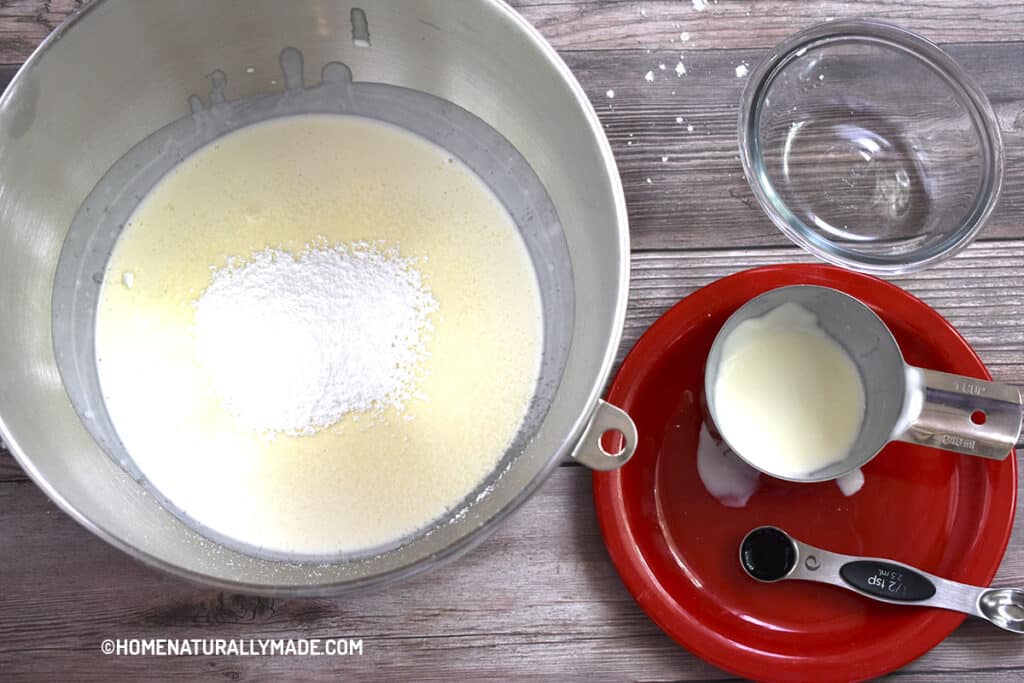 Homemade Whipped Cream {From Scratch Treat} - HomeNaturallyMade