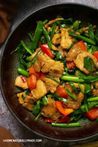 Twice Cooked Pork {Hui Guo Rou 回锅肉} - HomeNaturallyMade