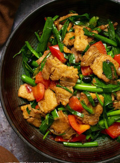 Luo Song Tang {Shanghai-Style Borscht Soup} - HomeNaturallyMade