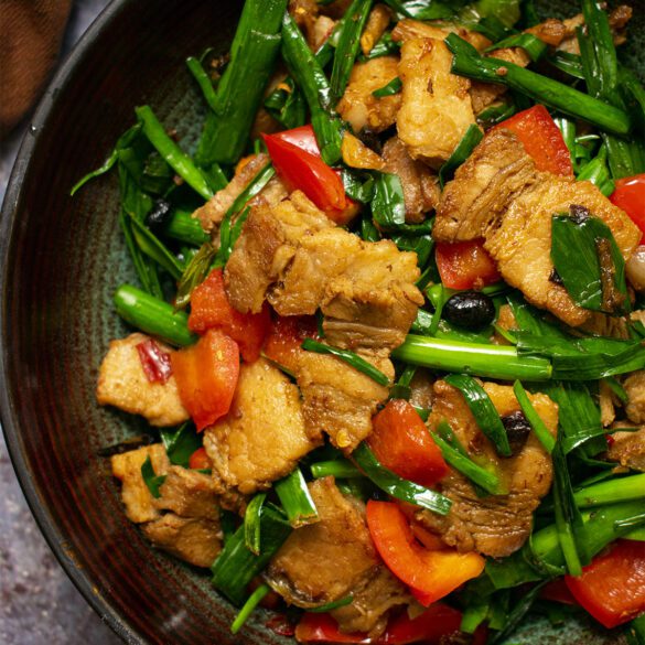 Twice Cooked Pork {Hui Guo Rou 回锅肉} - HomeNaturallyMade