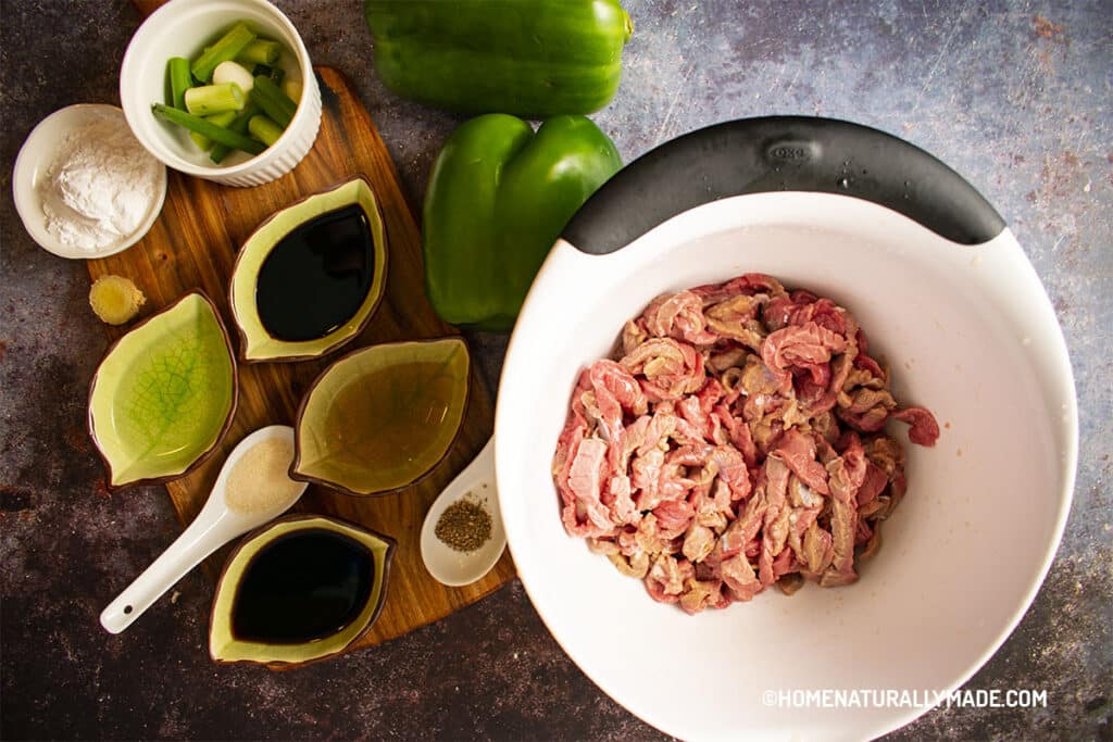 Beef and Green Pepper {Qing Jiao Rou Si} - HomeNaturallyMade