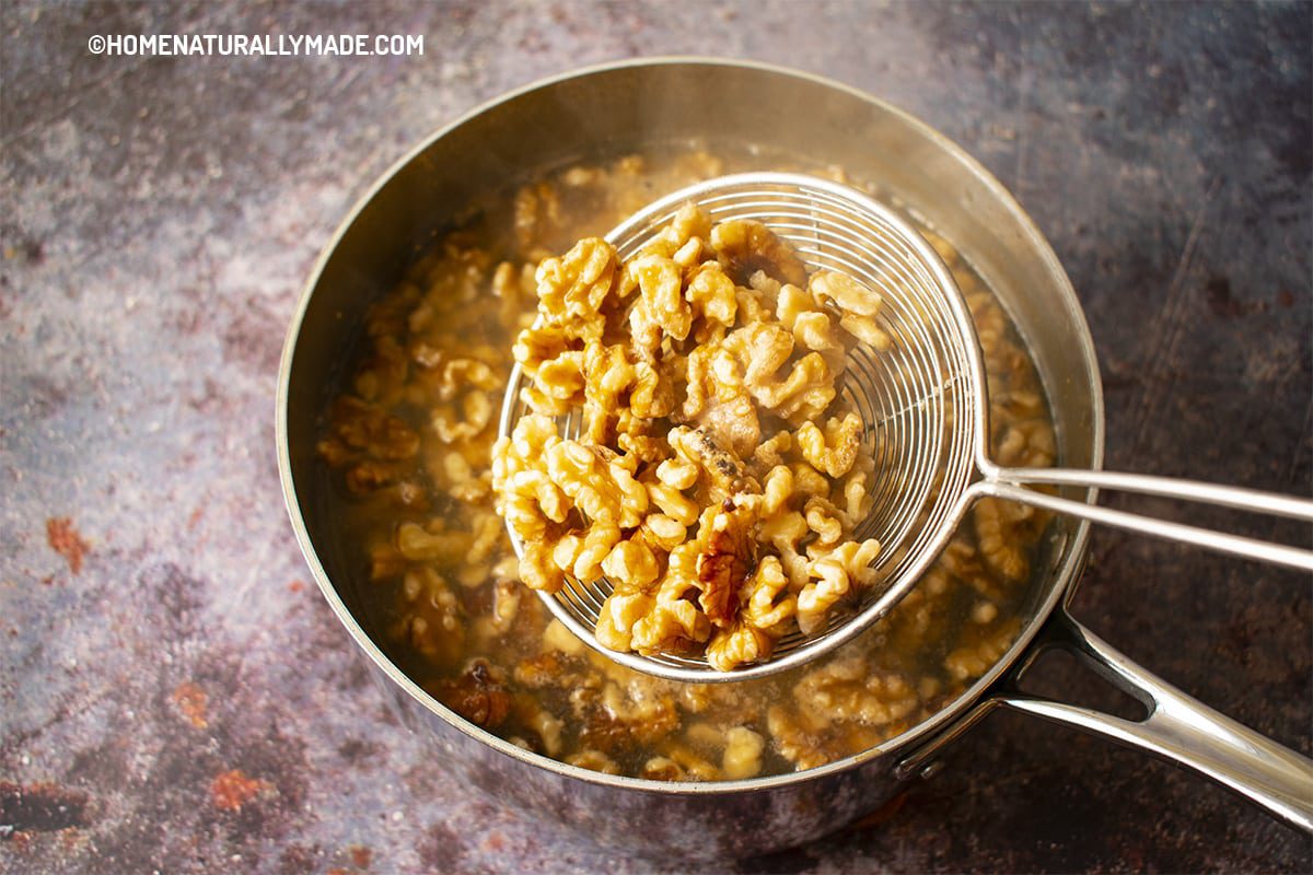 Roasted Walnuts {Quick Easy Stovetop Way} - HomeNaturallyMade