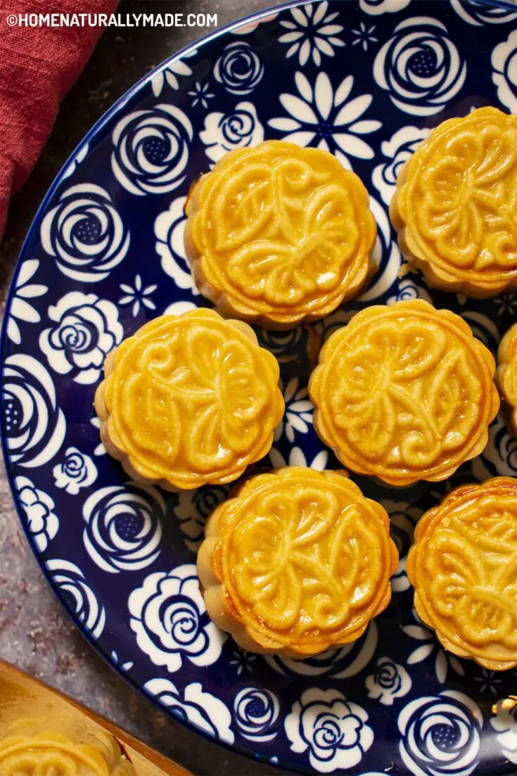 Cantonese Mooncake {Easy Healthy Yummy Way} - HomeNaturallyMade