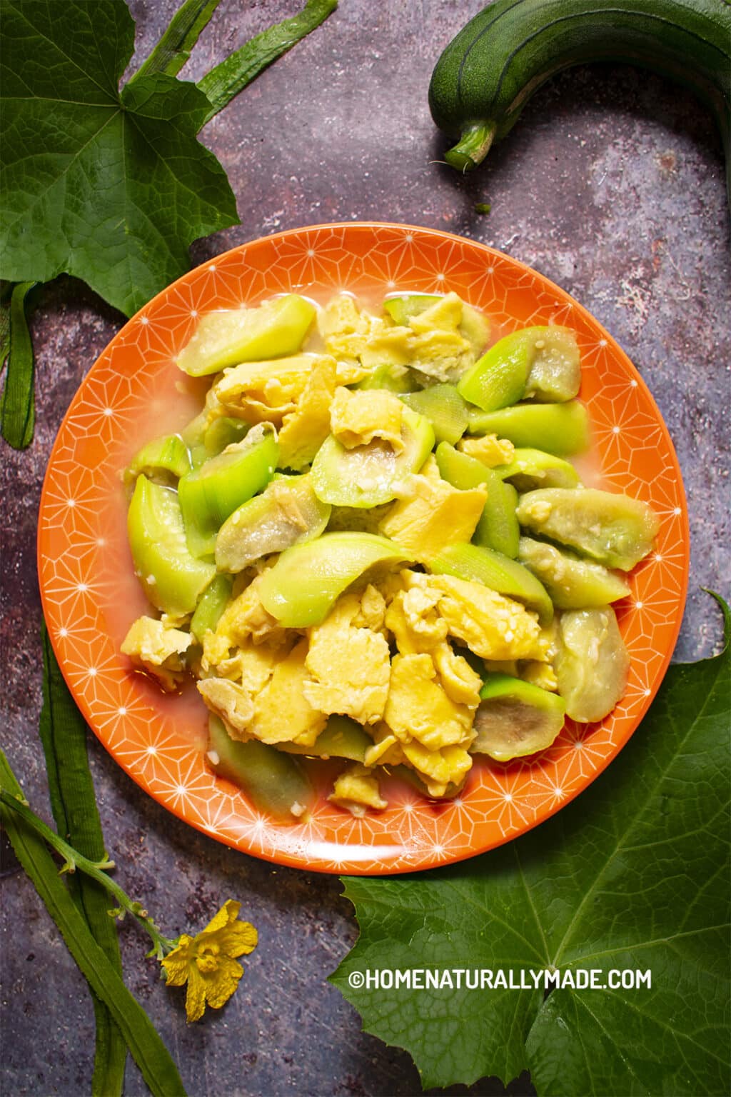 Luffa with Eggs {丝瓜炒蛋 Sigua Chao Dan} - HomeNaturallyMade