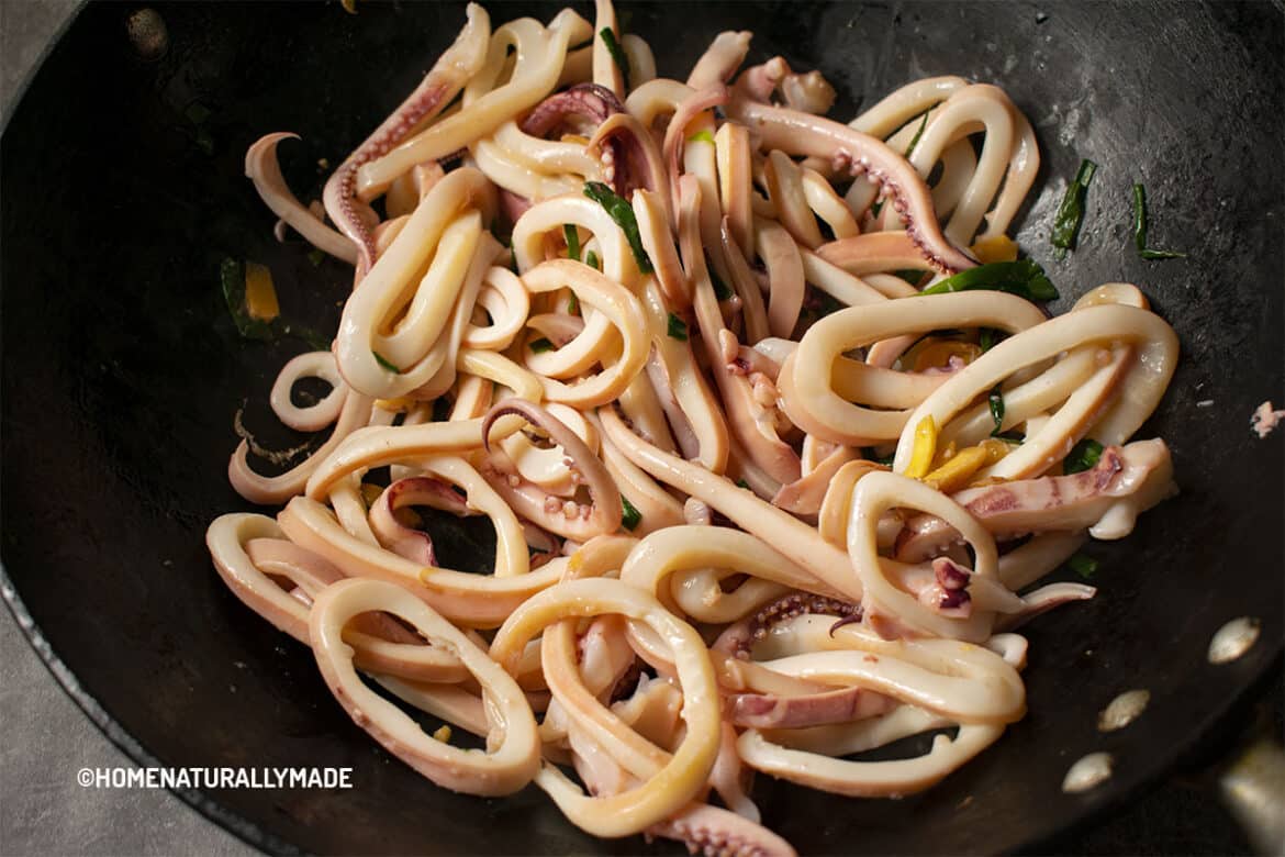 Stir Fried Squid Rings {Asian Grill Style Tie Ban You Yu ...