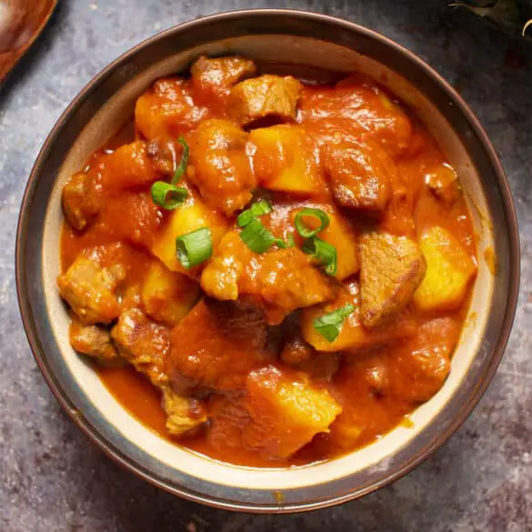 Gu Lao Rou {Sweet and Sour Pork with Pineapple} - HomeNaturallyMade
