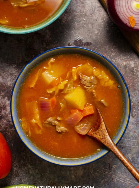 Xiang Gu Ji Tang {Chinese Mushroom Chicken Soup} - HomeNaturallyMade