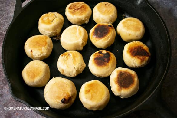 Rou Yue Bing {Suzhou Style Pork Mooncake} - HomeNaturallyMade