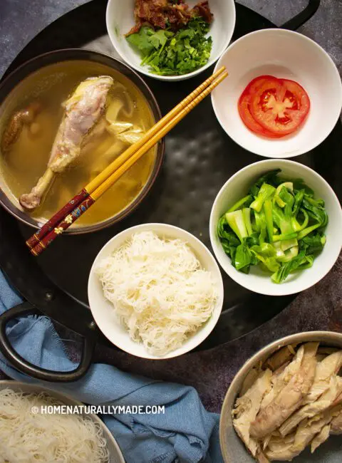 Xiang Gu Ji Tang {Chinese Mushroom Chicken Soup} - HomeNaturallyMade