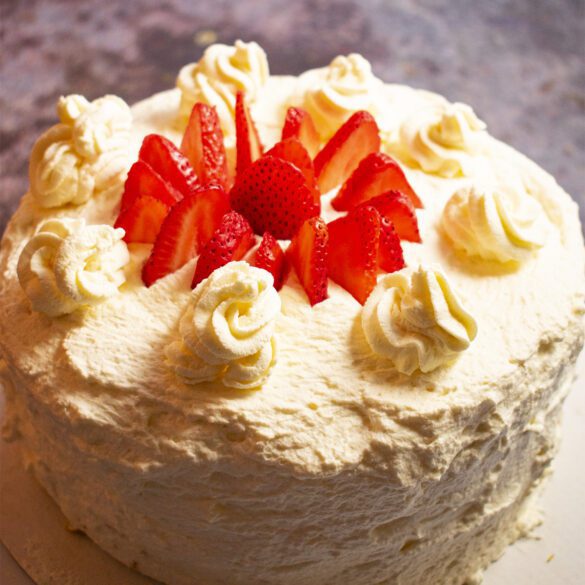 Chinese Sponge Cake with Whipped Cream - HomeNaturallyMade