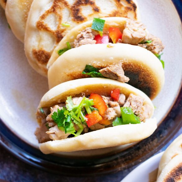 Rou Jia Mo {Chinese Pork Hamburger 肉夹馍} - HomeNaturallyMade